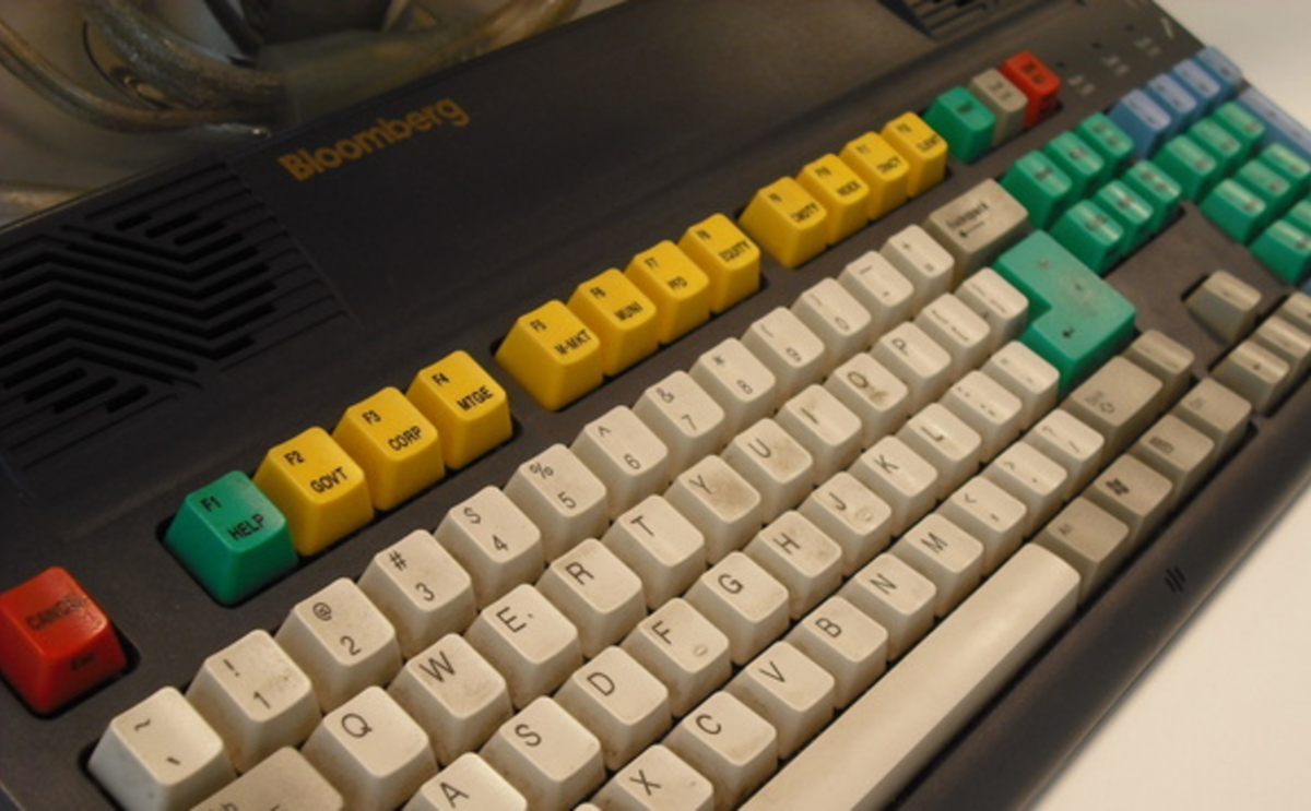 Bloomberg Pushes Benefits, Value of Data License New Commercial Model ...