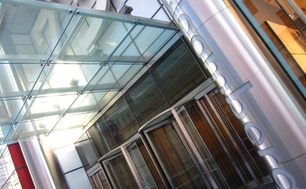 Bloomberg Releases IB Dealing for FX Traders - WatersTechnology.com